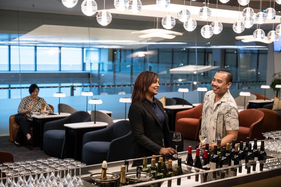 Take a peak inside BA’s new Seattle Lounge