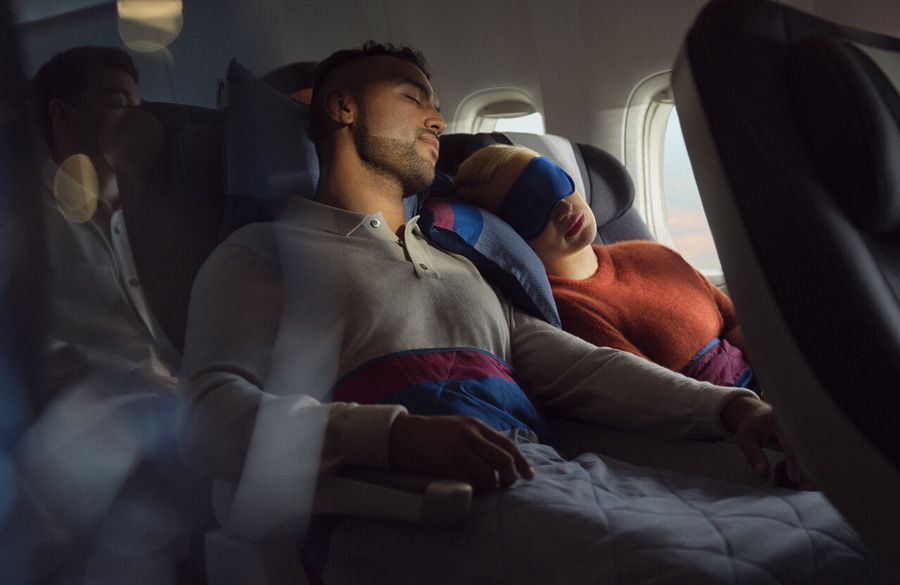 British Airways Economy vs Premium Economy: A side-by-side look at what ...